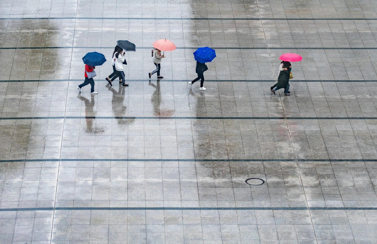 Can You Vape in the Rain? Cold-Weather Tips You Didn’t Know You Needed ...